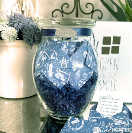 Impress your loved one with Unique Romantic Gifts KindNotes: Jar of SMILES